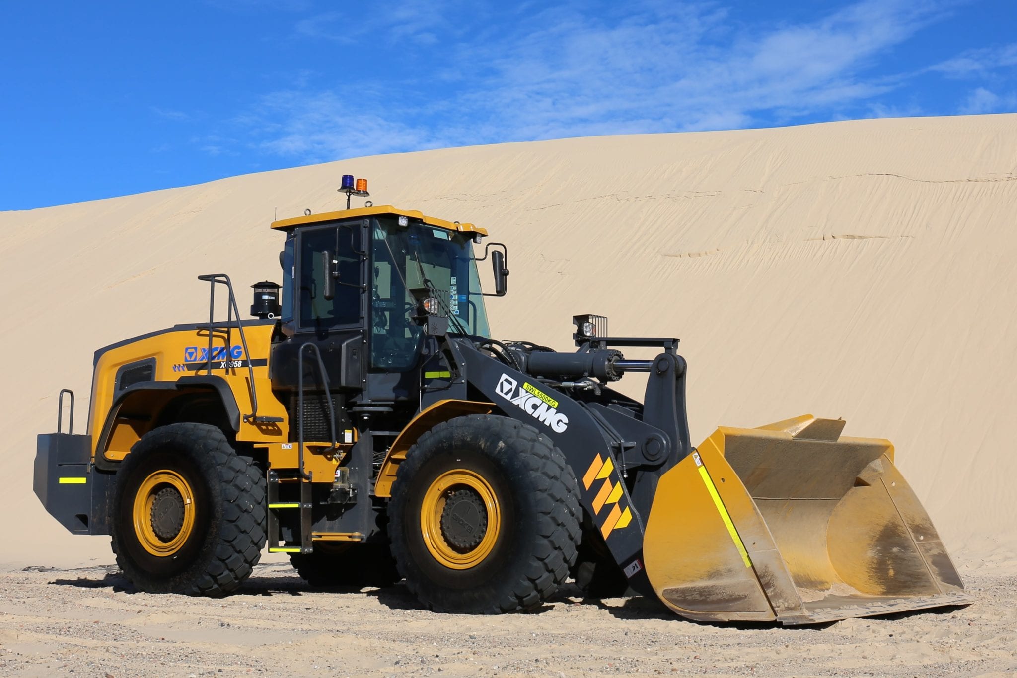 XCMG XC958 Wheel Loader | Front End Loader for Sale and Hire